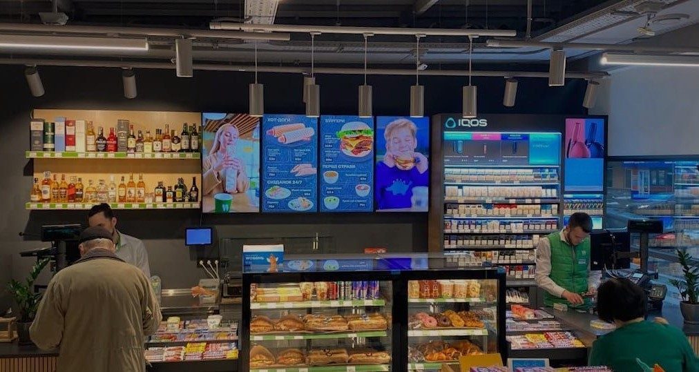 Digital signs for gas stations - tool №1 - Advision