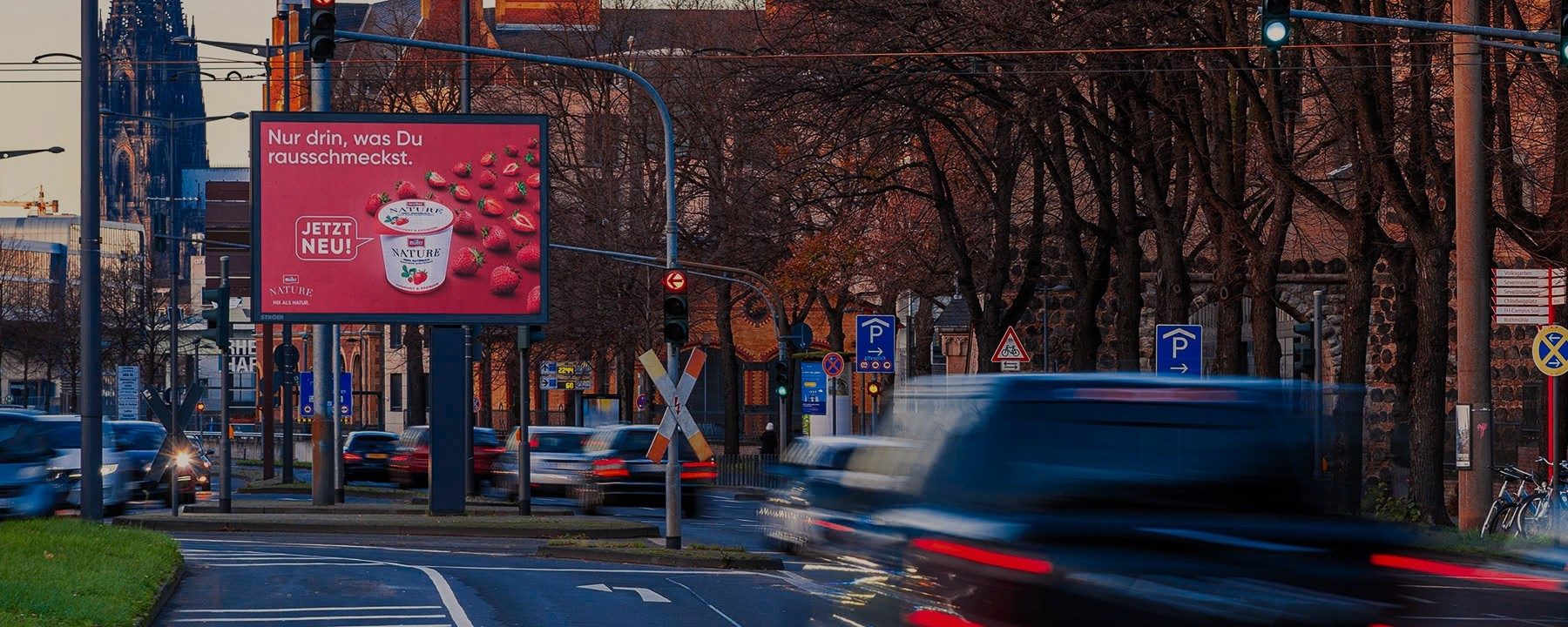 Creating a DOOH advertising business using LED screens and CMS in 2024 - Advision