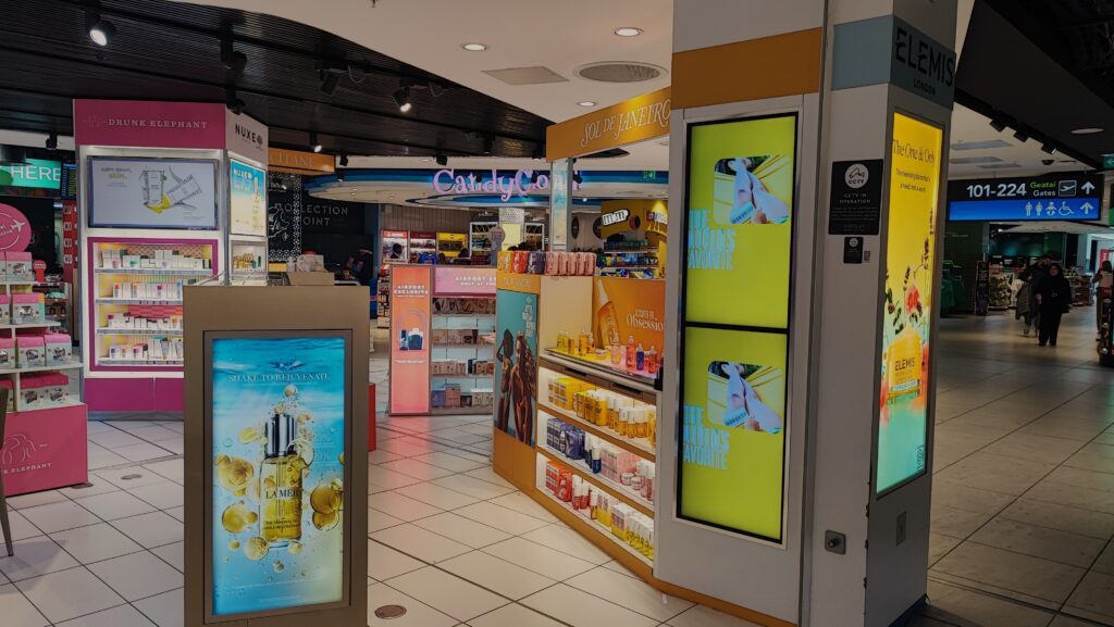 Modern Digital Signage technologies in retail media can bring benefits ...